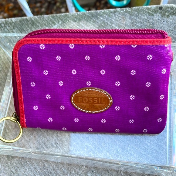 Fossil | Bags | Fossil Zip Around Wallet | Poshmark